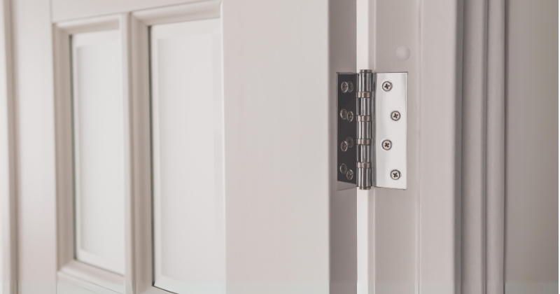 Möbelgriffe in Gold: Edle Designs für Schrank & Küche